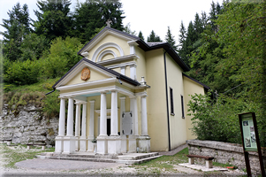Il Santuario della Madonna del Buso