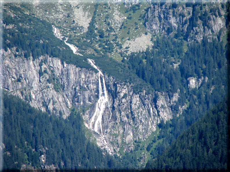 Le Cascate in Val Genova