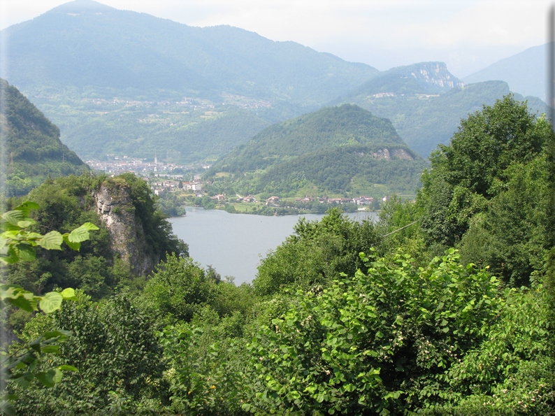 Il Lago del Corlo