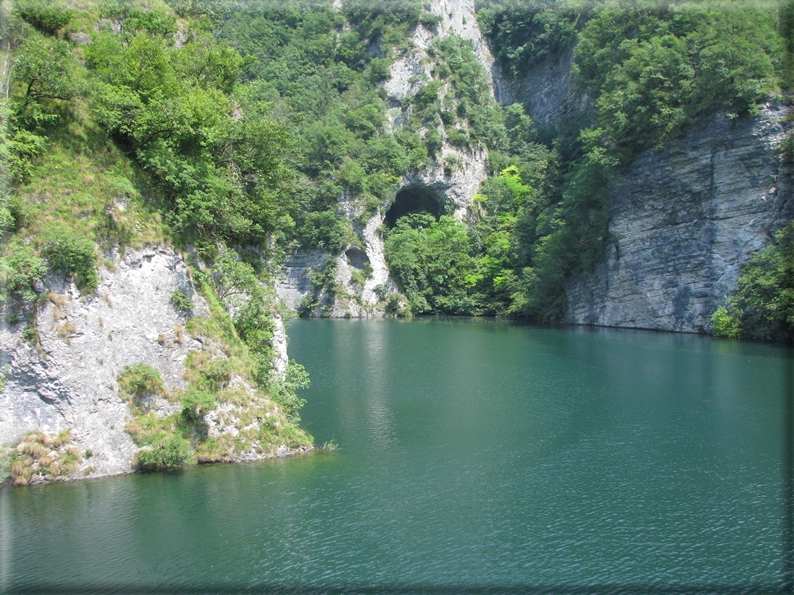 Il Lago del Corlo
